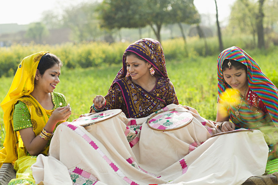 Exploring the Rich Heritage of Indian Craft: 17 Types of Handcrafted ...